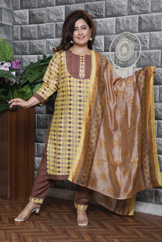 Cotton Silk based handwork with Golden thread work design beautiful ku ...