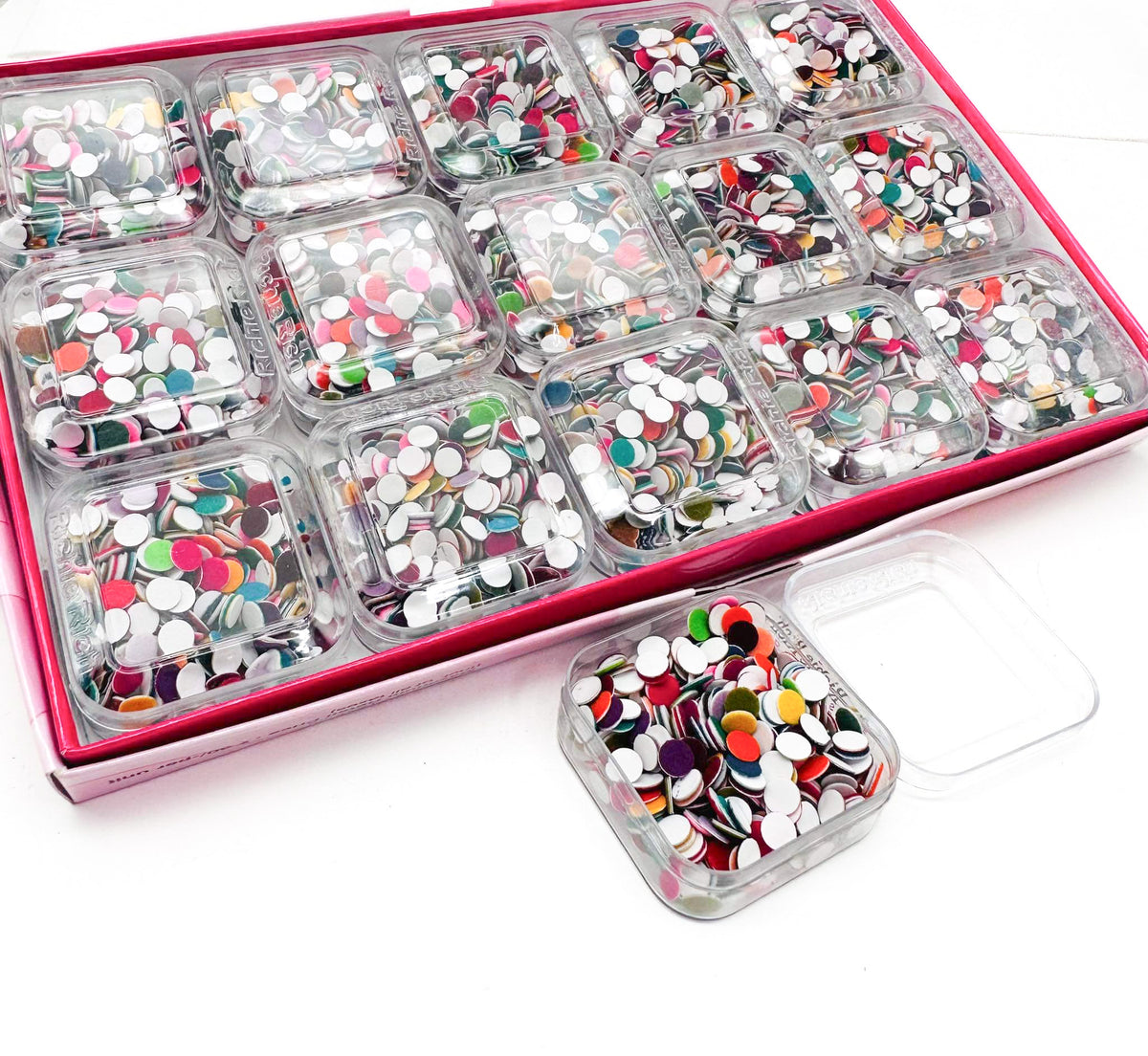 Multicoloured color Bindi box (approximately 400+ Bindi in one Box) Pe ...